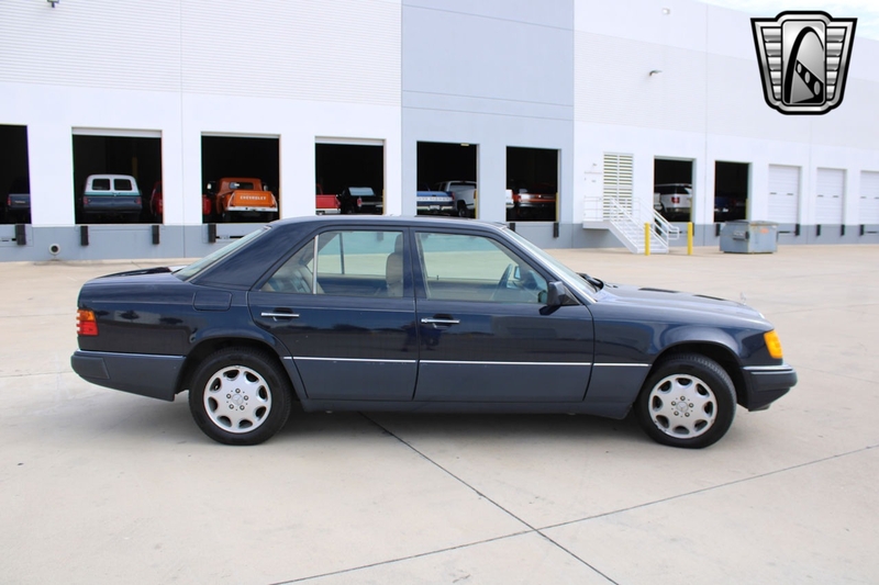 1992 Mercedes-Benz 400 w124 is listed Sold on ClassicDigest in DFW ...